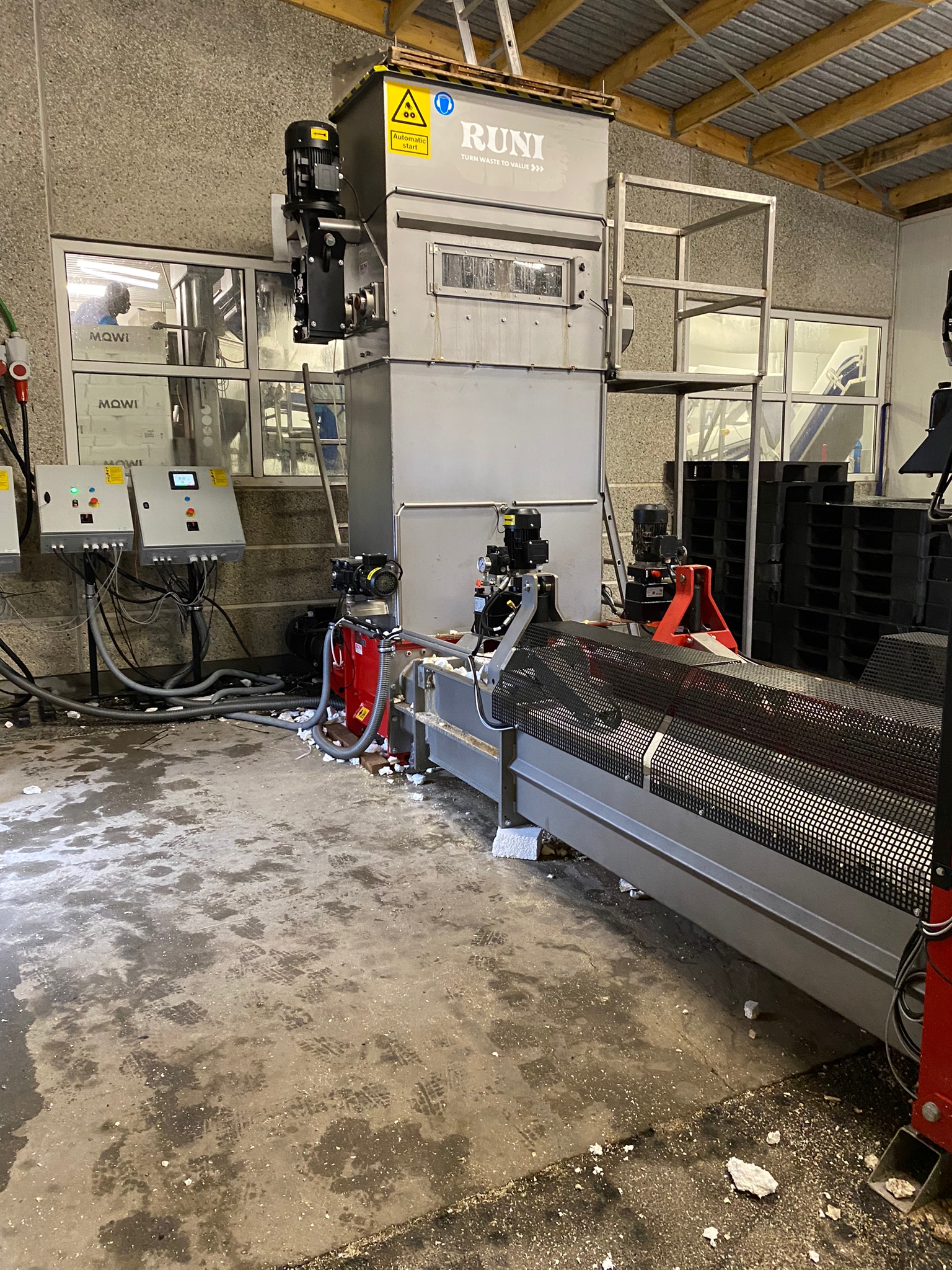 RUNI SK370 Screw Compactor - Turn Waste To Value
